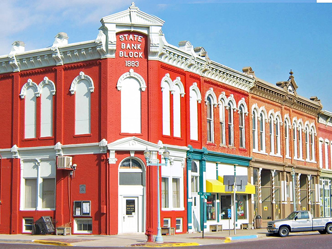 The State Bank Block from 1886 stands as Red Cloud's architectural crown jewel&mdash;a Victorian masterpiece in brick and white trim.