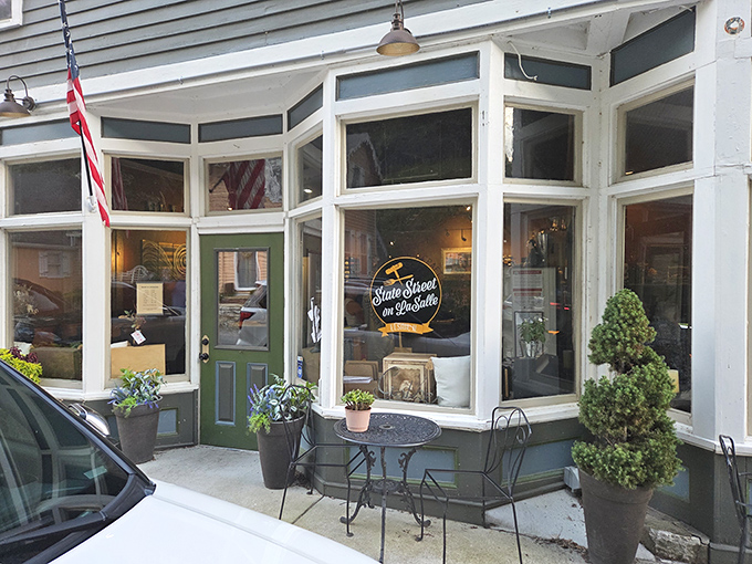 State Street on LaSalle offers a glimpse into small-town commerce from another era. Those bay windows practically invite window shopping!