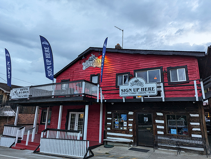 White Water Adventurers knows that getting soaked on purpose is perfectly reasonable behavior for fully-grown adults.