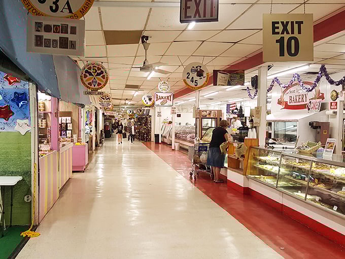 The market's wide, gleaming corridors lead shoppers past a wonderland of bakeries and specialty shops&mdash;each one a potential detour from your shopping list.