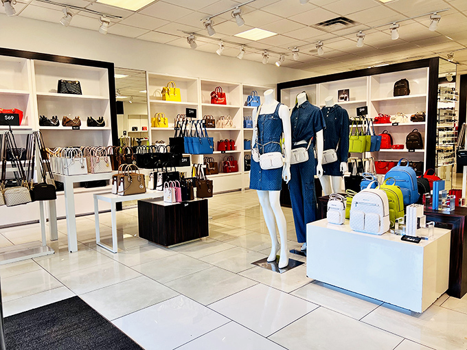 A boutique layout that makes discount shopping feel like a high-end experience. Mannequins dressed better than most of us on a Monday morning.