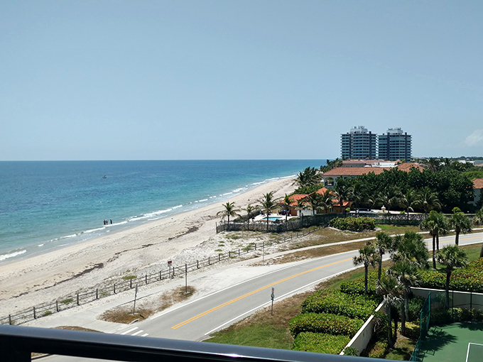 The view that makes northerners question every life choice that keeps them shoveling snow instead of watching waves.