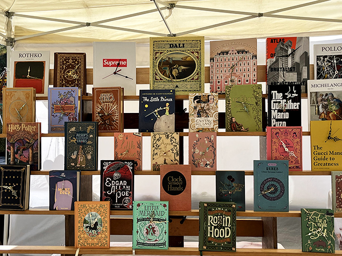 Literary treasures reimagined! From Harry Potter to The Little Mermaid, these artistic book displays prove reading never goes out of style.