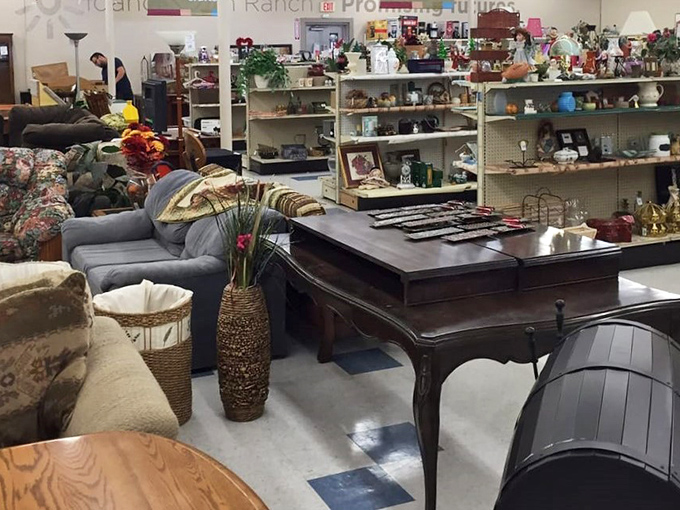 Furniture finds that make interior designers weep with envy. That desk alone could inspire the Great American Novel or at least balance your checkbook.