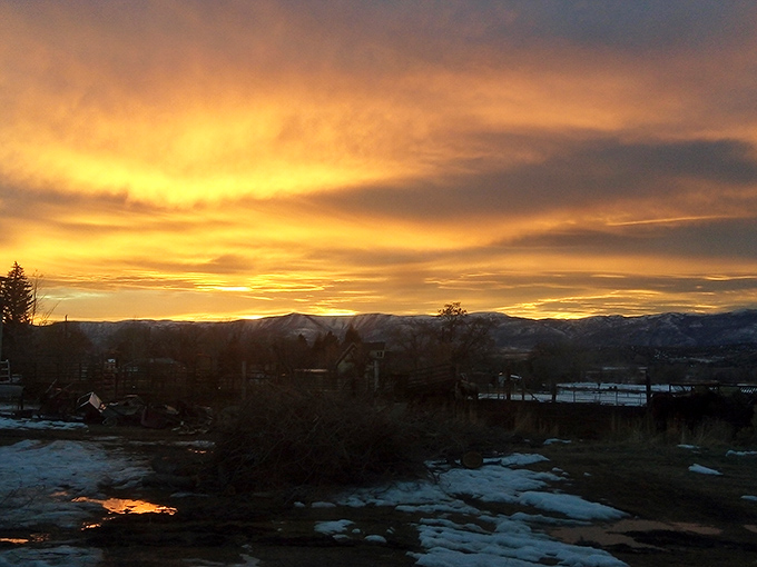 That golden hour glow when the Utah sunset puts on a show worthy of an Oscar before the feature presentation.