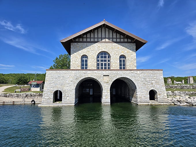 The boathouse reveals its true grandeur from the water approach&mdash;those arched openings practically shouting, "Fancy boat parking here!"