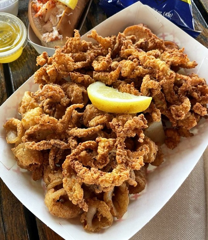 Fried clams so perfectly golden, they deserve their own trophy case in the New England Seafood Hall of Fame.