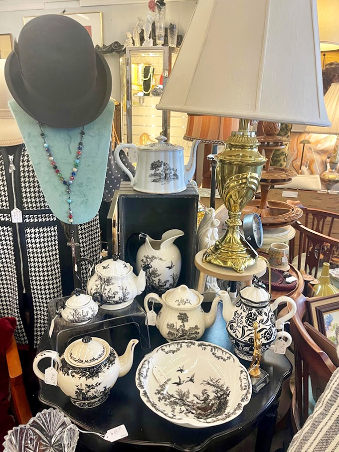A tea party waiting to happen! These black and white teapots could have served Earl Grey to British aristocracy or appeared in a Wes Anderson film.