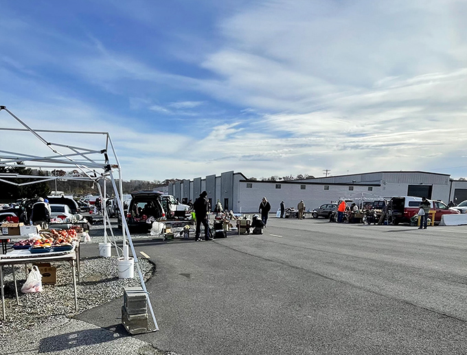 Winter or summer, rain or shine, the outdoor vendors at Trader Jack's create a pop-up marketplace that rivals ancient bazaars.