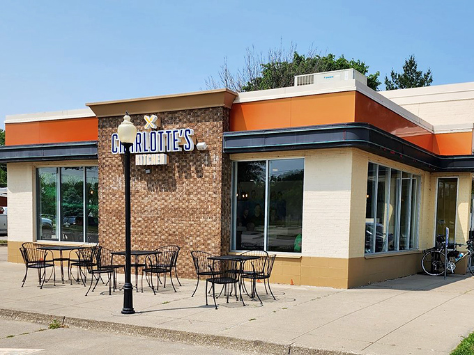 Charlotte's Kitchen blends contemporary design with old-fashioned hospitality in this inviting Johnston space.