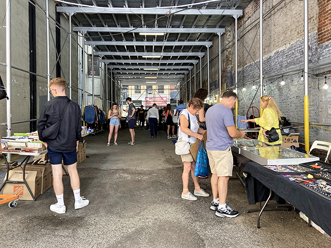 Manhattan's covered market brings urban sophistication to the timeless art of treasure hunting and weekend browsing adventures. 