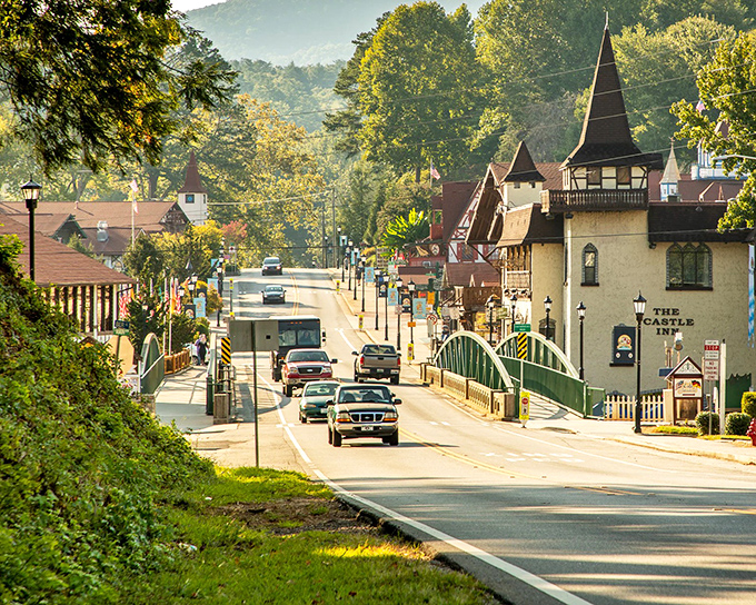 Helen's Bavarian charm brings Alpine magic to Georgia mountains without the European price tags attached.