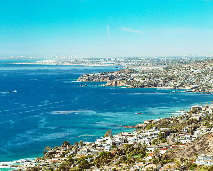 Laguna Beach's dramatic cliffs and pristine coves create nature's perfect amphitheater facing the endless blue Pacific.