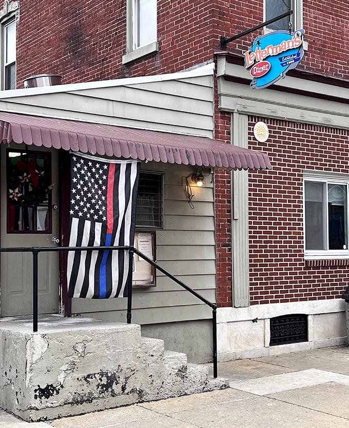 Letterman's patriotic facade welcomes hungry visitors &ndash; where the American flag flies high and the pancakes stack higher.