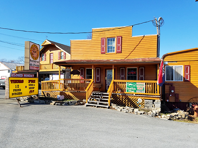 Old South Smokehouse looks like it was plucked from a country western film set. That yellow facade is basically a lighthouse for hungry travelers.
