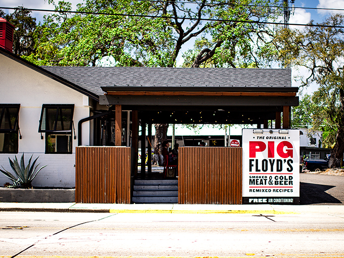 Pig Floyd's blends urban cool with smoky tradition. Where barbecue meets worldly flavors in a delicious cultural handshake.