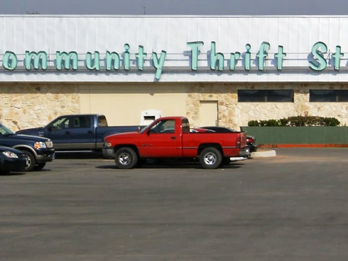 Community Thrift's vintage signage has that classic Texas charm. Decades of deals under one welcoming roof!