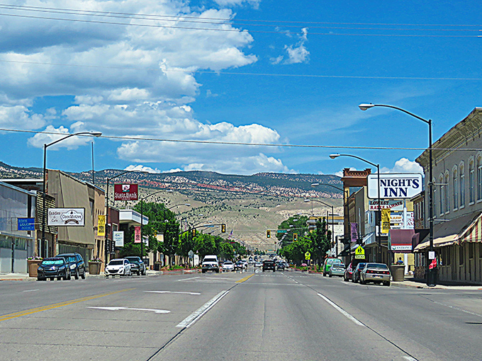 Richfield's sun-drenched streets offer small-town charm at small-town prices. The kind of place where "rush hour" means three cars at a stop sign.