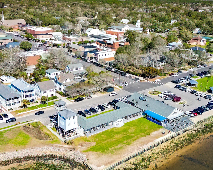 Southport's waterfront district looks like it was designed specifically for postcard photographers and romantic movie directors.