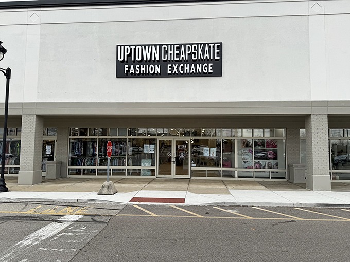 Uptown Cheapskate's storefront promises fashion without financial ruin&mdash;the holy grail of style-conscious shoppers.