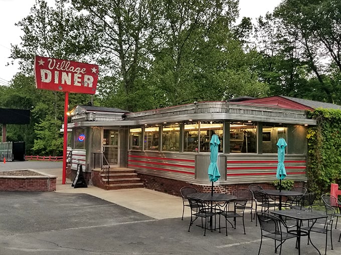 That classic red and silver exterior isn't just pretty &ndash; it's a promise of comfort food done right.