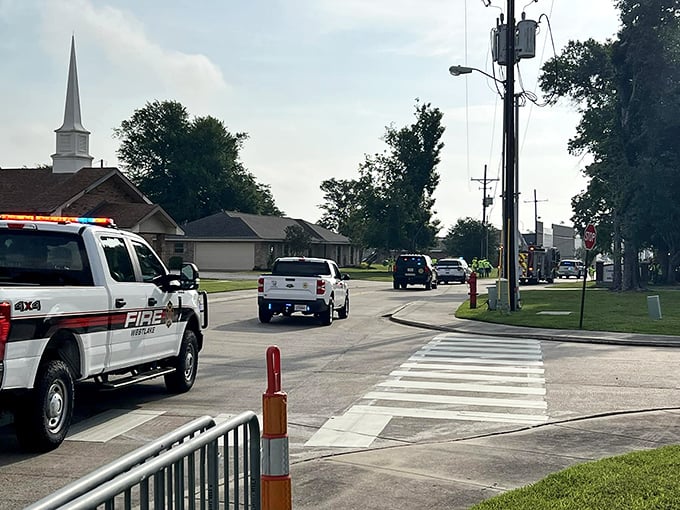 Clean streets and well-maintained buildings show Westlake takes pride in keeping things neat and welcoming.