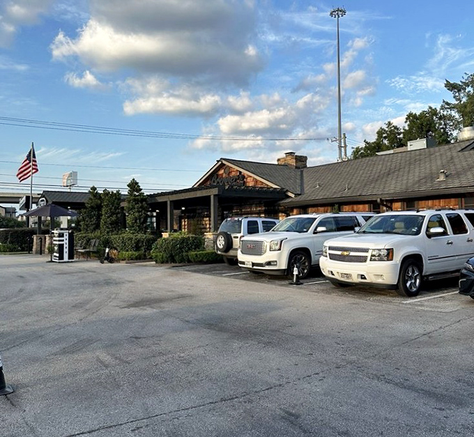 Brenner's wooden charm feels like a steakhouse hug&mdash;where comfort meets culinary excellence without any unnecessary fuss.