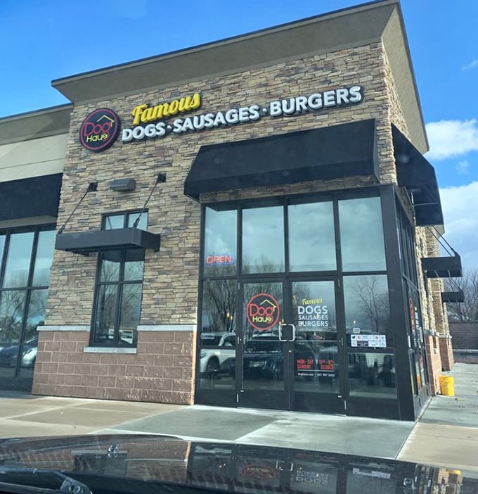 Behind that stone fa&ccedil;ade lies a hot dog wonderland where Hawaiian rolls meet gourmet toppings in perfect harmony.