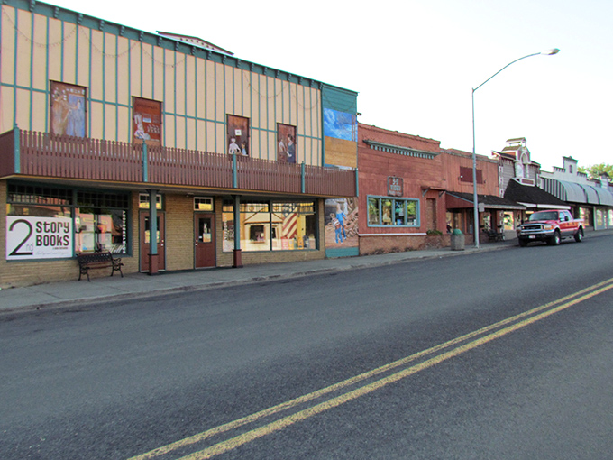 Kamiah's downtown invites you to slow down and savor small-town life, where every storefront has a story and everyone knows your name.