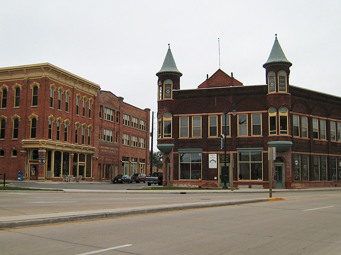Marinette's quiet streets and historic architecture create the perfect backdrop for a budget-friendly lifestyle.