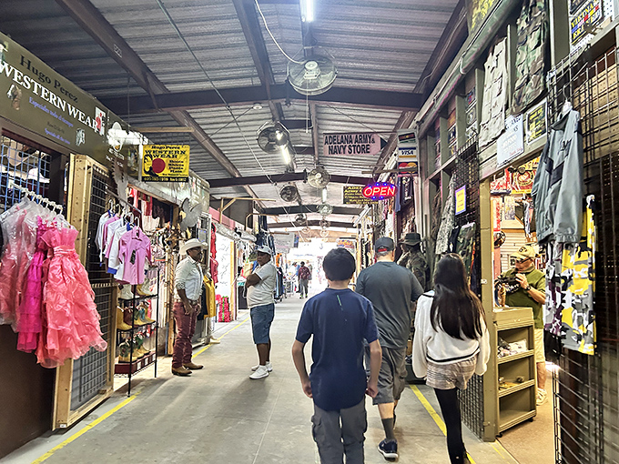 Bargain hunter's paradise! These bustling aisles hold everything from vintage clothing to quirky knickknacks you never knew you needed.