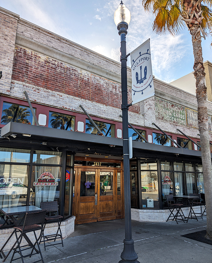 Palm trees outside, pizza paradise inside. Tony's Brick Oven Pizzeria is Gulf Coast dining done right!
