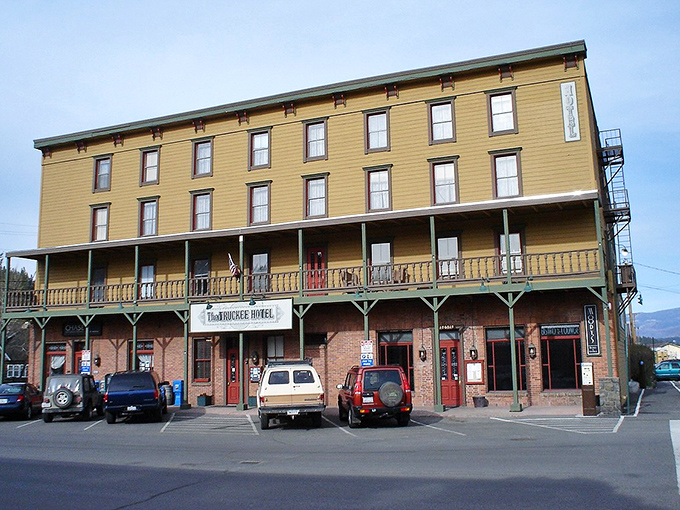 The Truckee Hotel stands as a testament to mountain hospitality, where guests have been warming their boots since stagecoaches ruled the roads.