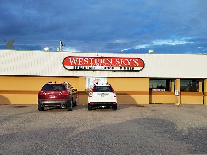 Family dining at its finest, where every meal feels like Sunday dinner with relatives. 