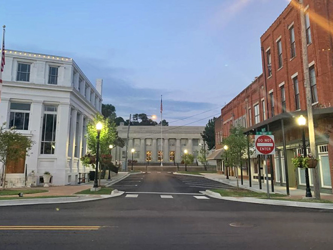 The courthouse square anchors Wetumpka's downtown, where retirement feels like stepping into a simpler, more affordable time.