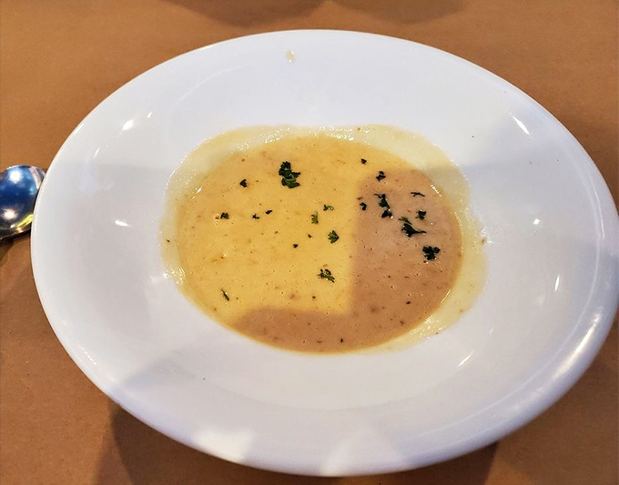 A bowl of seafood bisque so rich and velvety, it could make a New England clam chowder develop an inferiority complex.