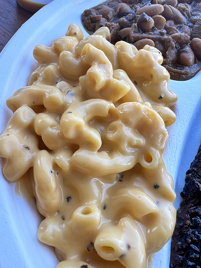Mac and cheese that would make your grandmother both jealous and proud. Creamy, cheesy comfort that stands up to the smokehouse stars.