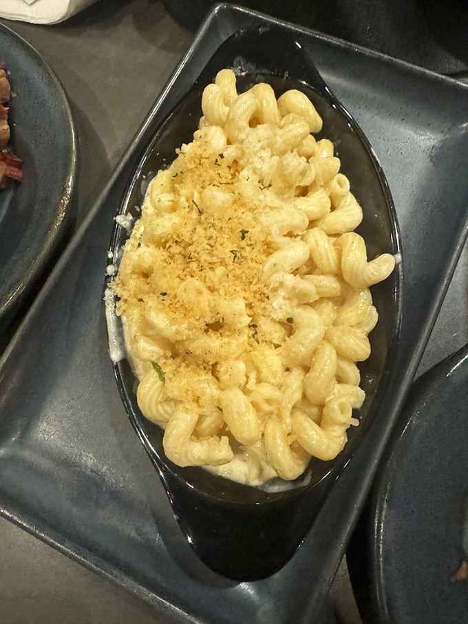 Mac and cheese that doesn't know it's a side dish. This creamy, golden masterpiece demands center stage on your table.