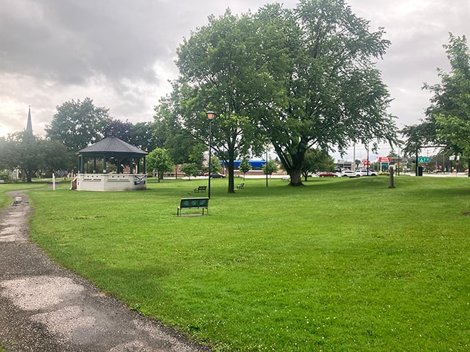 Main Street Park provides that quintessential town green experience &ndash; where you half expect to see Norman Rockwell himself setting up an easel.