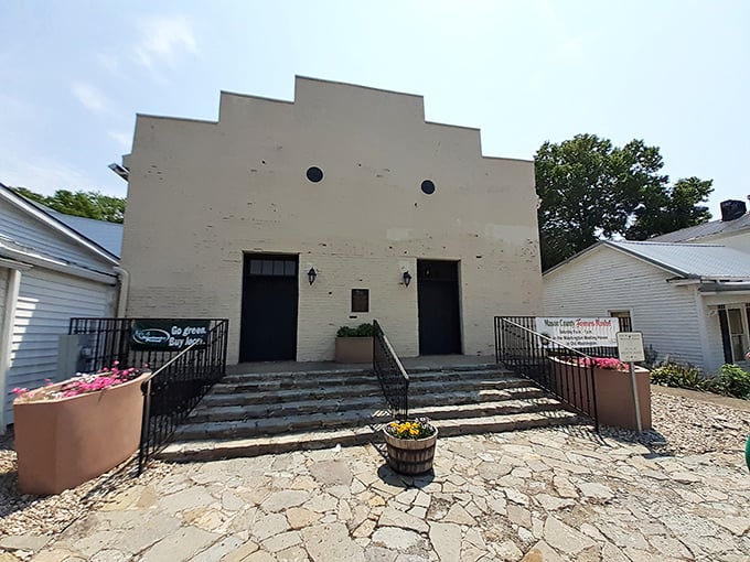 This unassuming historic building might not look Instagram-worthy, but inside lies the authentic Kentucky experience tourists elsewhere pay double to simulate.