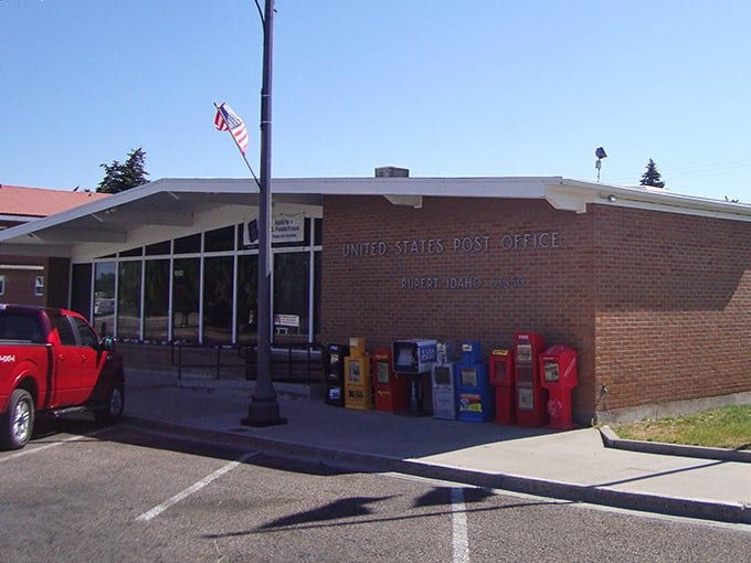 Even Rupert's post office has that quintessential small-town charm &ndash; where mailing a package might include catching up on three neighbors' life updates.