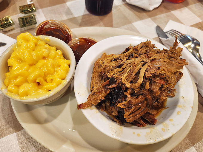This pulled pork with mac and cheese isn't just a meal—it's edible therapy that makes you wonder why anyone bothers with fancy food.