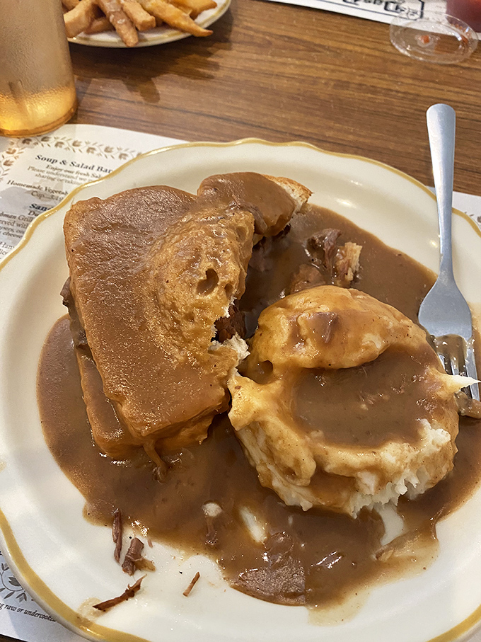 Hot roast beef swimming in gravy&mdash;this is what comfort food dreams are made of, folks.