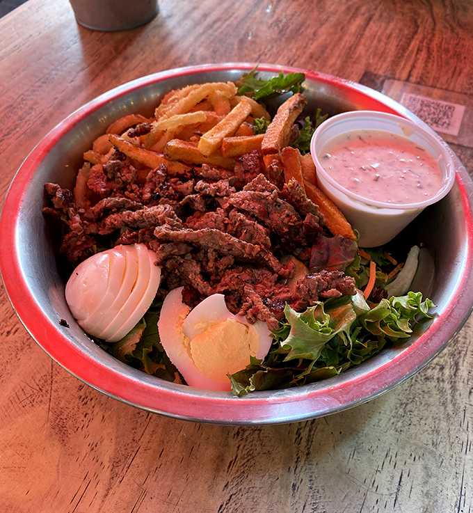 The spicy steak salad offers carnivores a way to pretend they're eating healthy. Those slices of egg make it practically breakfast, right?