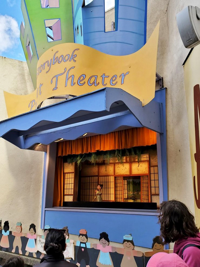 The Storybook Theater brings tales to life with puppetry that captivates even the most screen-addicted modern kids.