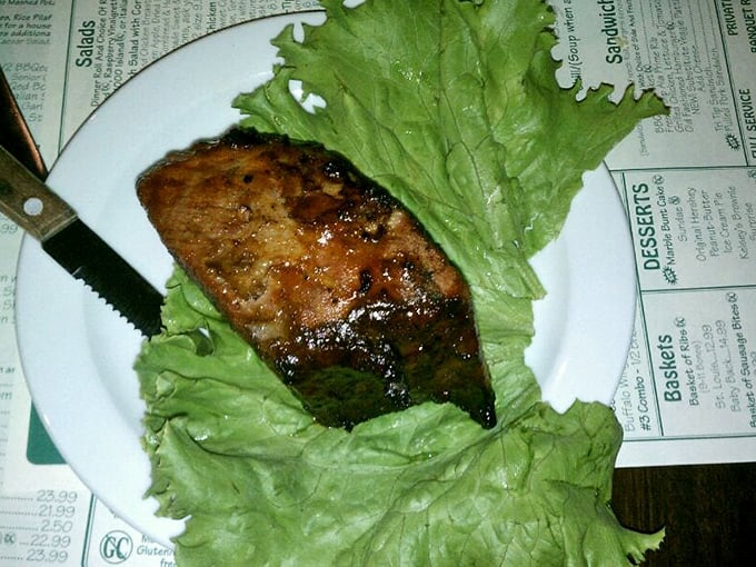 The Hawaiian chicken arrives on a bed of crisp lettuce &ndash; a lighter option that doesn't sacrifice an ounce of flavor.