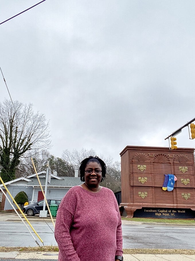 Nothing captures the joy of roadside attractions like a visitor's genuine smile. This landmark brings out the childlike wonder in everyone who stops by.