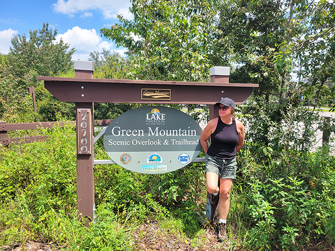 The entrance sign that welcomes visitors to Florida's geographical plot twist. A mountain experience in the land of beaches.