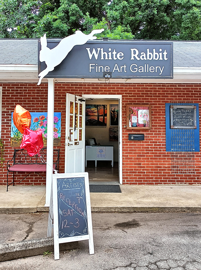 The White Rabbit Gallery doesn't require falling down any holes&mdash;just a curiosity for local art and perhaps a weakness for whimsical signage.