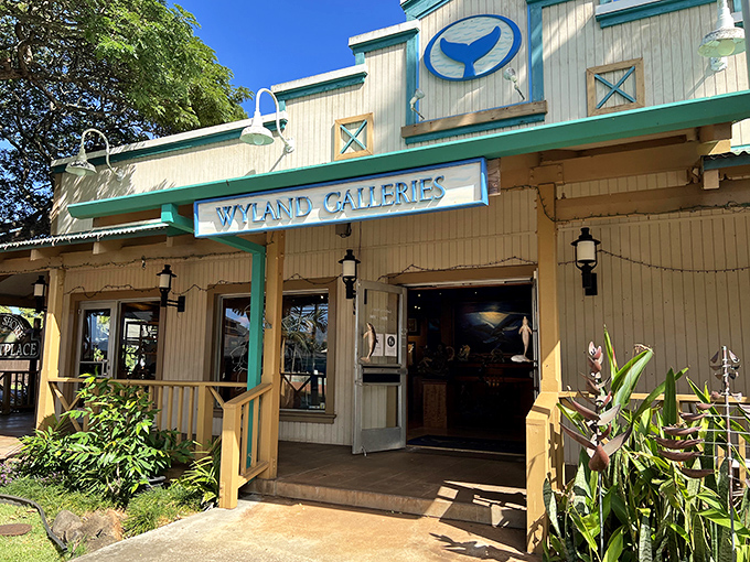 Wyland Galleries brings ocean-inspired art to life in this plantation-style building, where marine conservation meets island aesthetics.